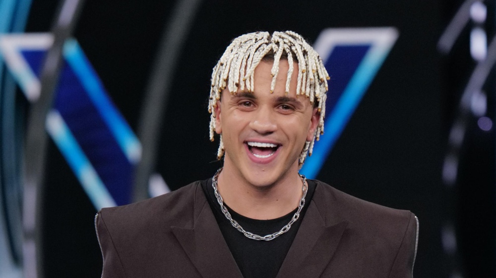 Samurai Jay per la prima volta a Sanremo 2026 con “Ossessione”: testo e ...