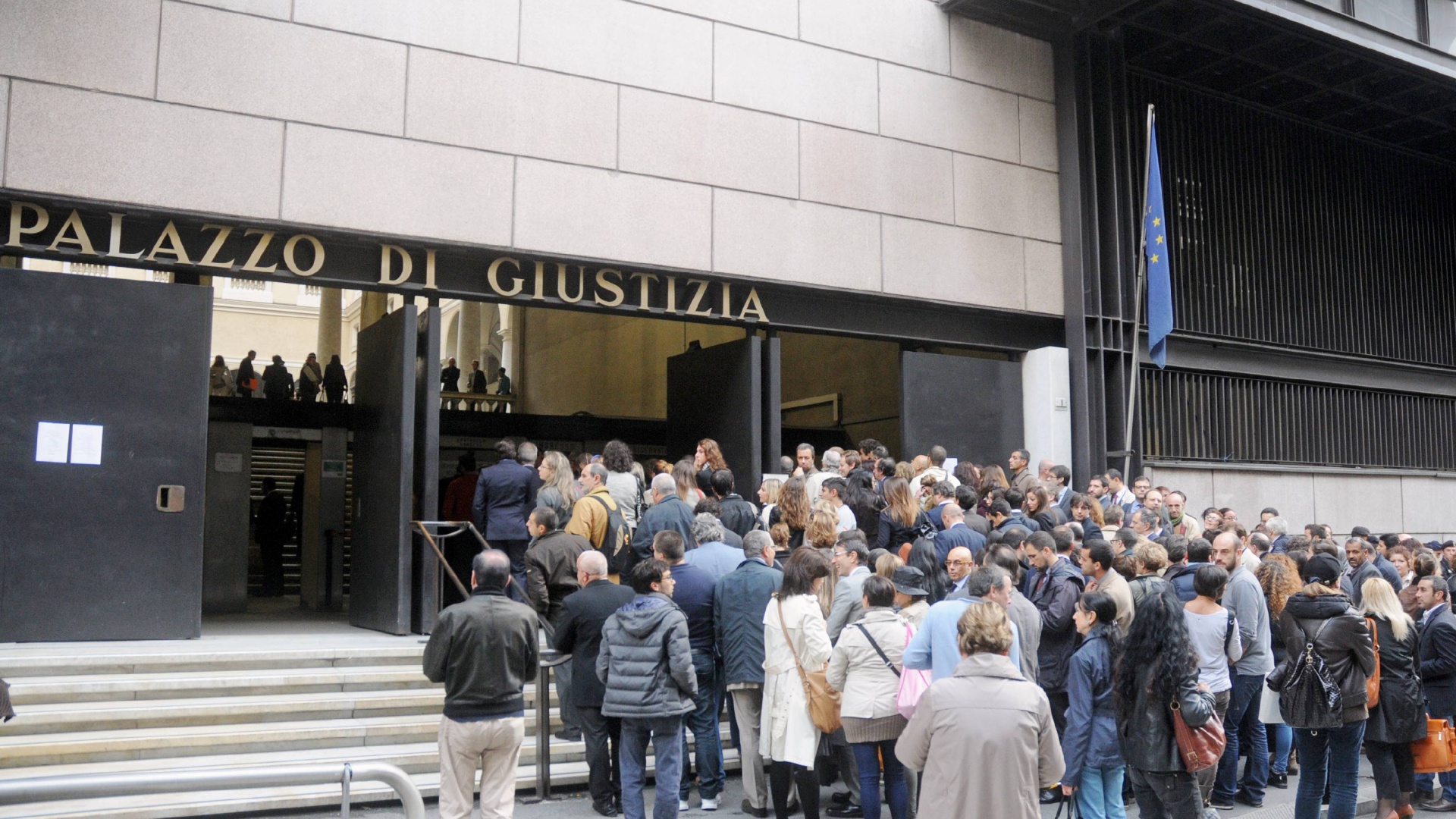 È stata condannata a due anni e due mesi la parrocchiana che per anni ...