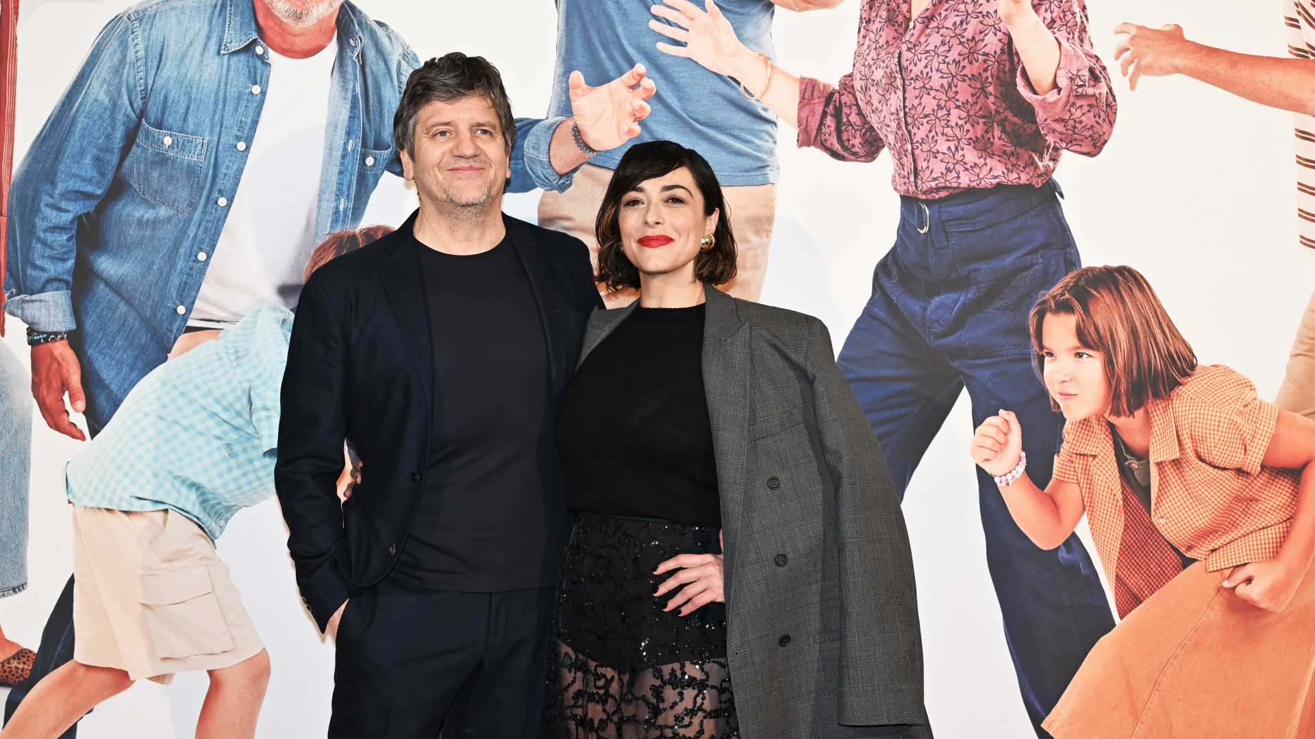 Cinema, “Dieci giorni con i suoi” debutta al primo posto, Angelo Duro ...