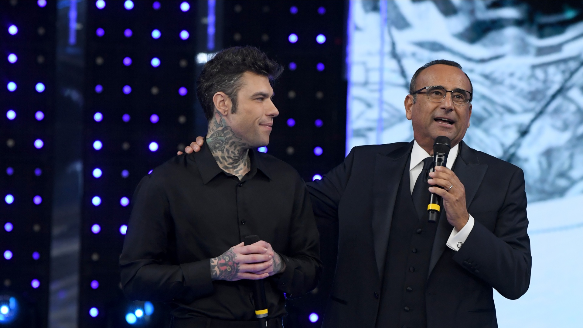 Il testo e il significato di "Battito", la canzone di Fedez in gara a ...