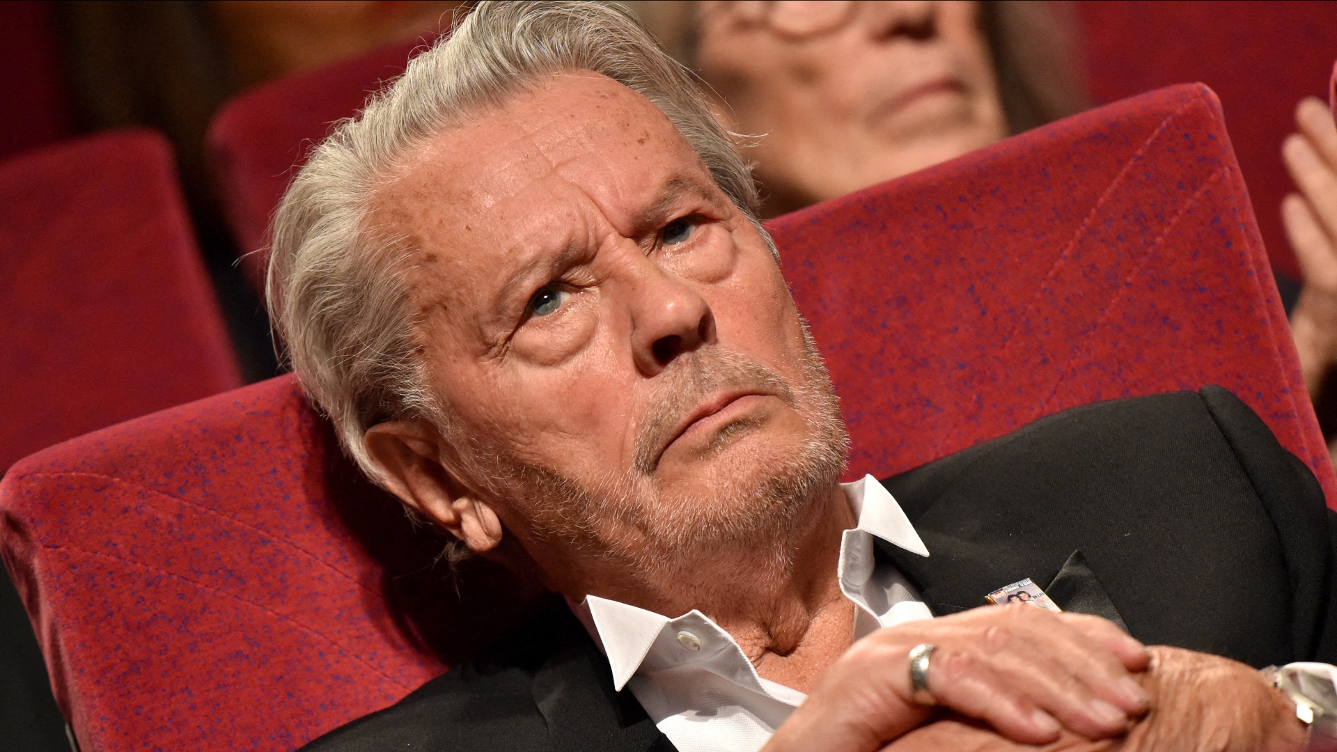 L’ultima lettera di Alain Delon: “Ho vissuto tutto, ma una sola cosa ...