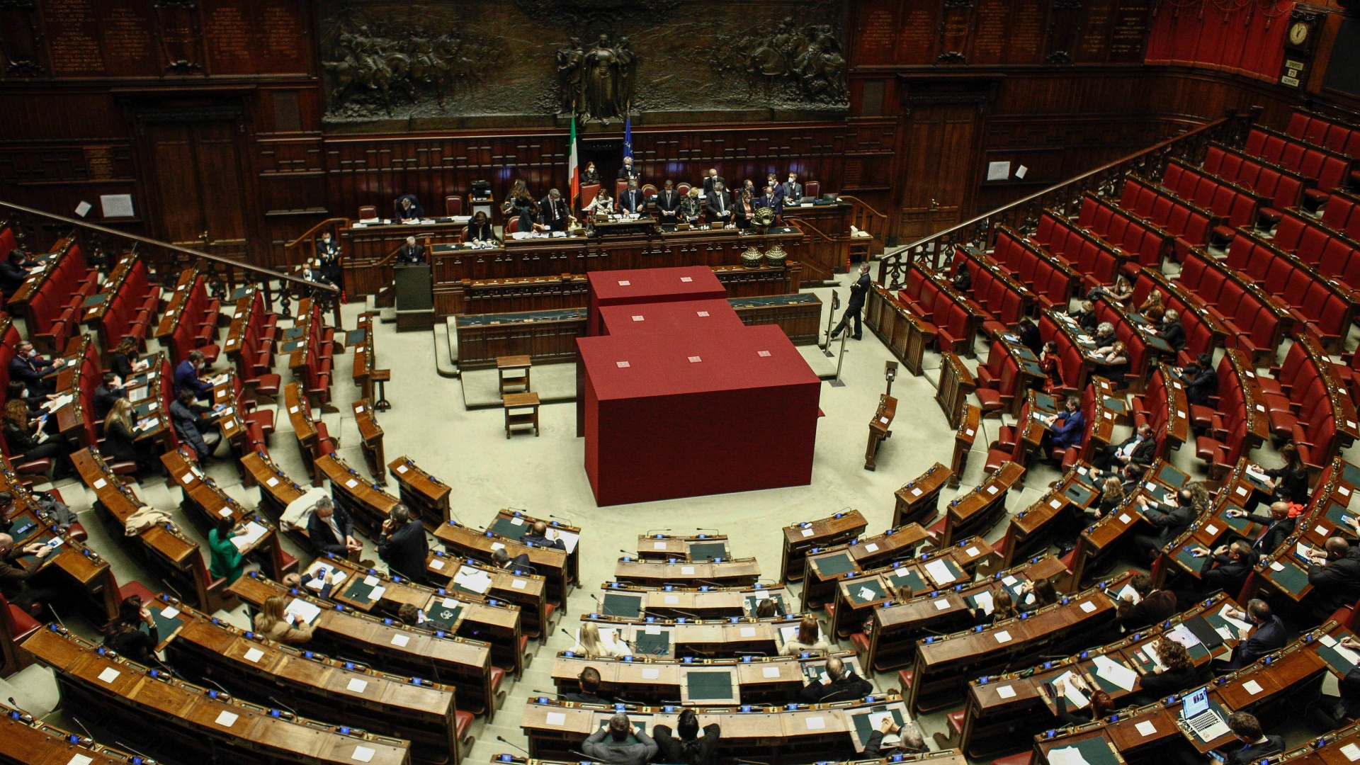 Montecitorio, Fratelli d’Italia: via le medaglie a Tito. Un emendamento ...