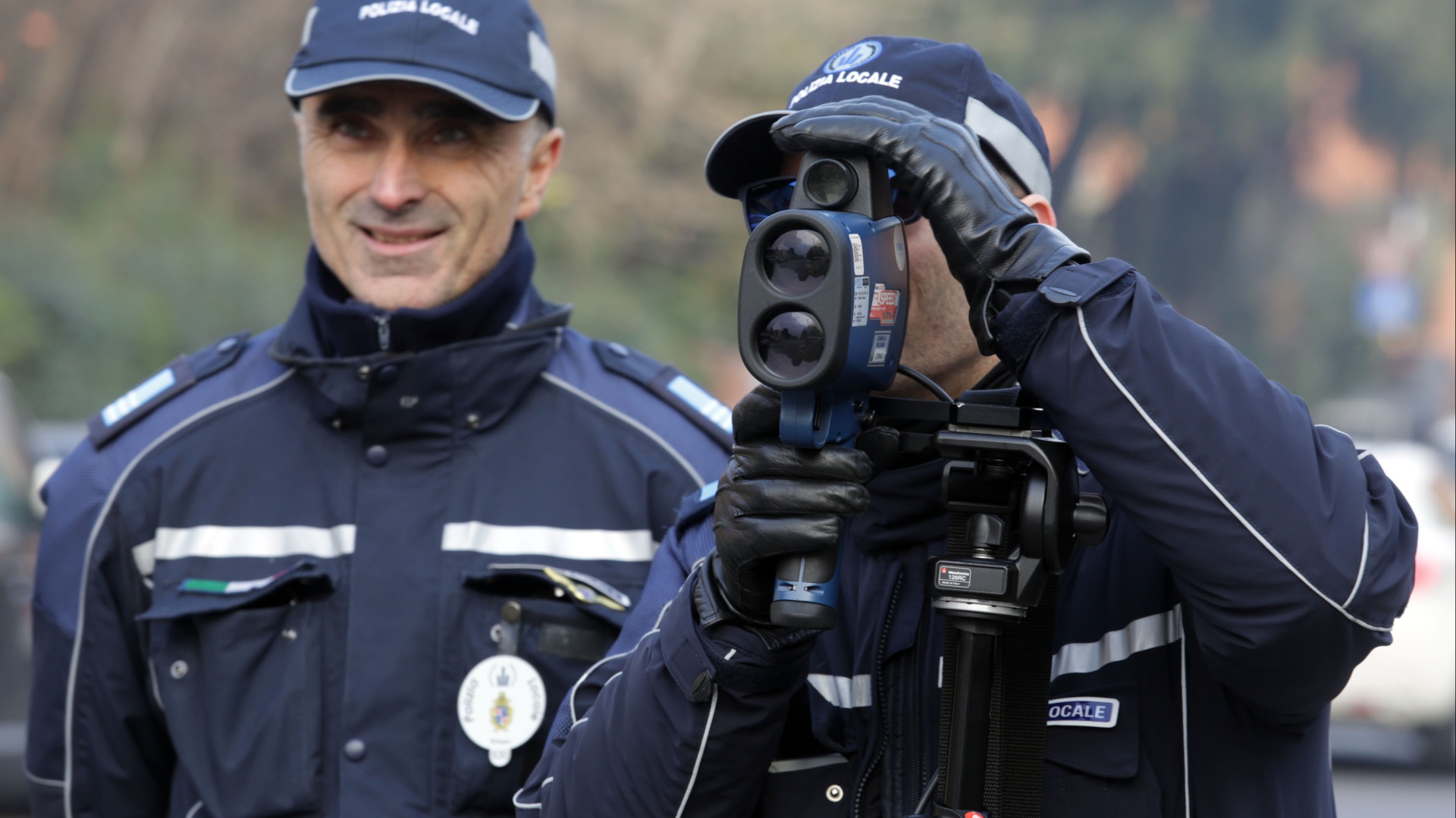 Multe, nel 2023 pagati 1,5 miliardi di euro, l'84% al Centro-Nord - RTL ...