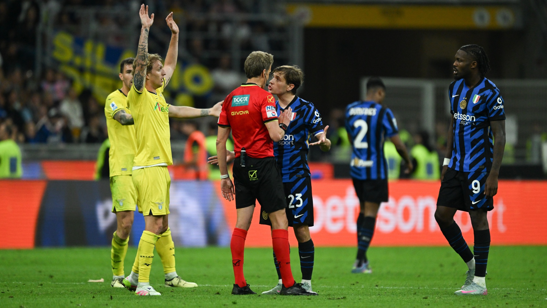 Serie A, pareggiano sia il Napoli che l'Inter, si deciderà tutto all ...