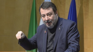 Il vicepremier Matteo Salvini a RTL 102.5 le baby gang sono un ...