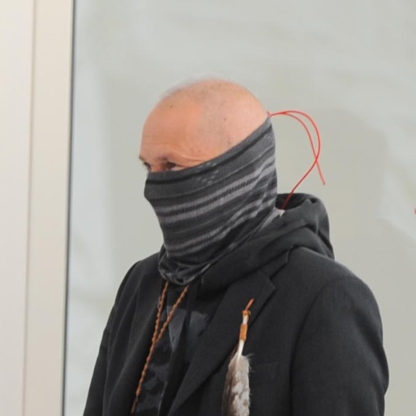 Capitano Ultimo scopre il volto e si candida per le europee con Cateno ...