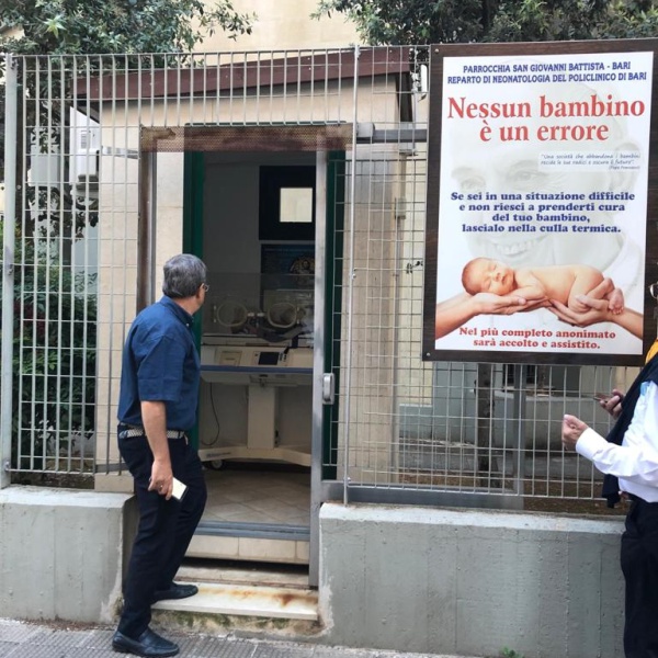 Bari, don Antonio Ruccia e il tecnico elettricista sono stati rinviati ...