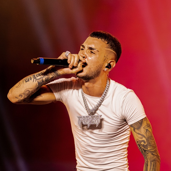 Capo Plaza presenta a RTL 102.5 il nuovo album: “Tra vittorie e ...