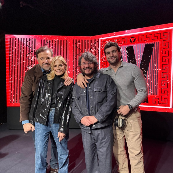 Christian De Sica, Lillo, Isabella Ferrari e Francesco Bruni a RTL 102.5: il film “CORTINA ...