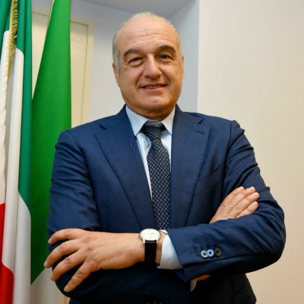 Enrico Michetti a RTL 102.5: "Roma in totale emergenza, va fatta ...