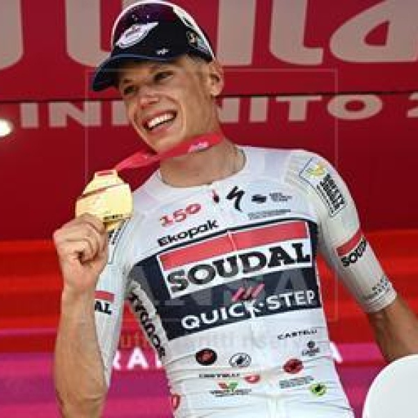 GIRO, ECCO LA TRIPLETTA DI PAUL MAGNIER, RE DELLE VOLATE - RTL 102.5