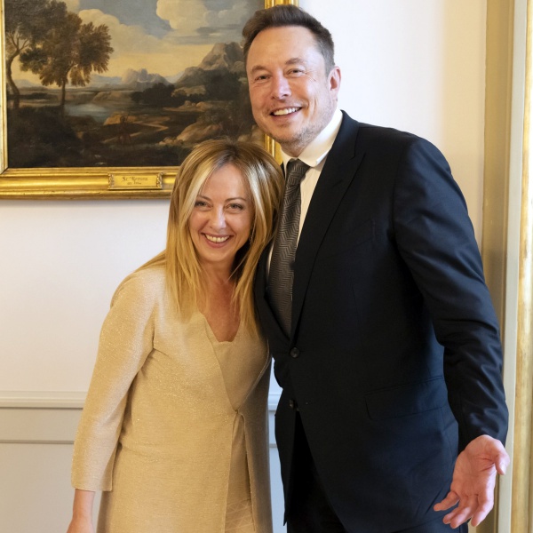 Gli affari di Elon Musk potevano passare per corruzione e mazzette ...