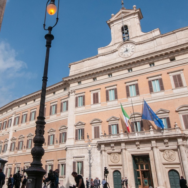 Governo, migranti-autonomia-manovra: Meloni assume l’iniziativa per ...