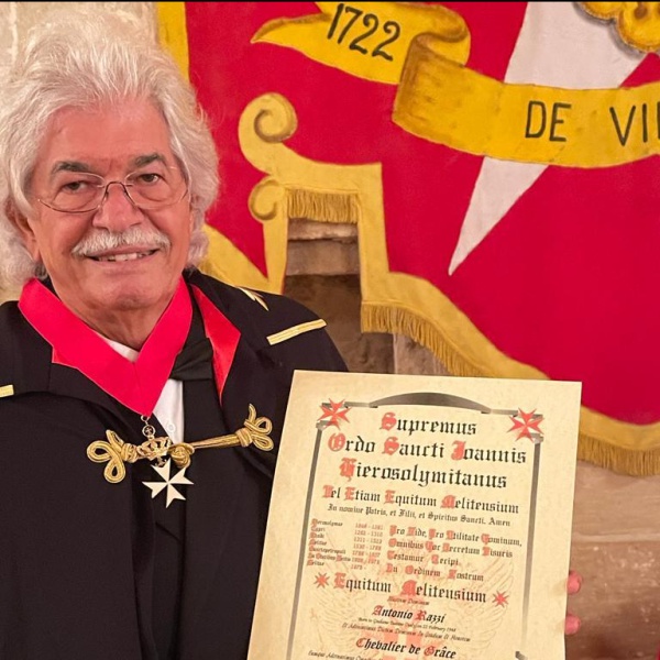 Il giallo di Antonio Razzi: nominato Cavaliere di Malta, ma l’Ordine ...