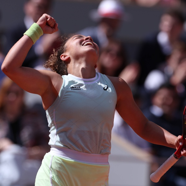 Jasmine Paolini da sogno, doppia semifinale al Roland Garros. Batte ...