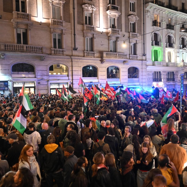 Manifestazioni per la Flotilla e Gaza. A Roma diecimila persone in ...
