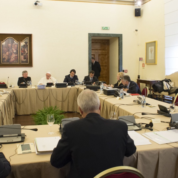 Matrimoni vietati tra dipendenti, lo Ior licenzia una coppia sposata da ...