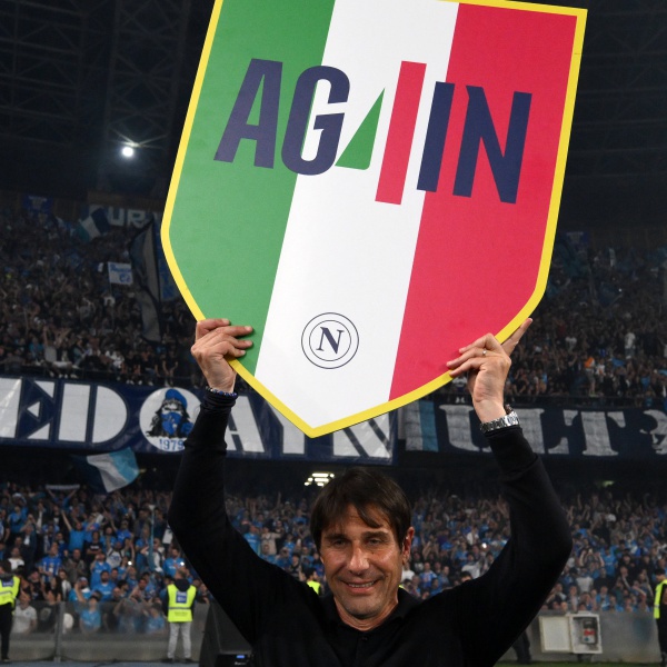 Napoli: Conte e De Laurentis trovano l'intesa, il claim Again è stato ...