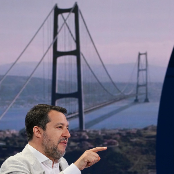 Ponte sullo Stretto, ora la Procura di Roma indaga per corruzione e ...