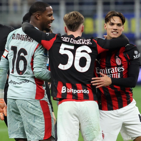 Serie A, il Milan soffre ma vince il derby. Roma prima in classifica ...
