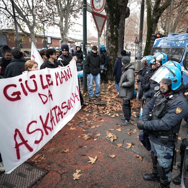 Sgomberato e sequestrato il centro sociale di Torino Askatasuna ...