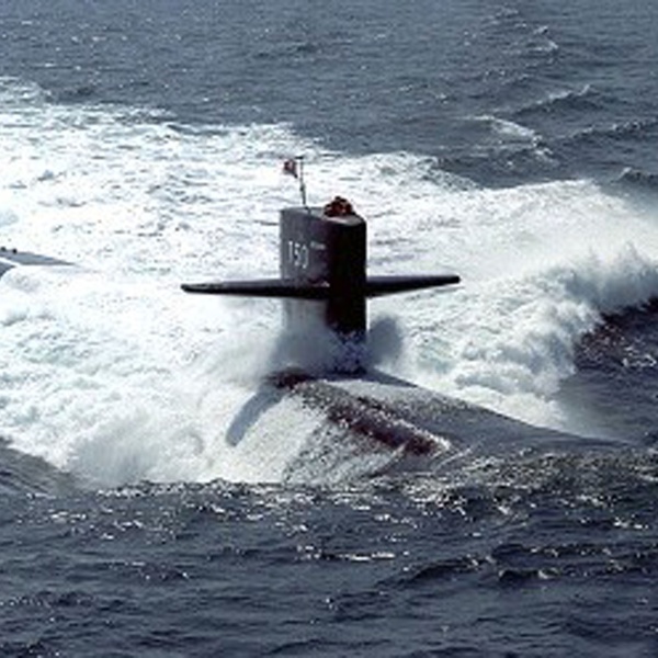 Tensione tra Stati Uniti e Russia, Trump manda i sottomarini nucleari ...