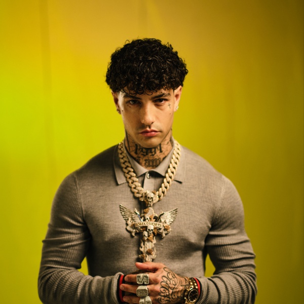 Tony Effe per la prima volta al Festival di Sanremo: “Ho un’energia ...