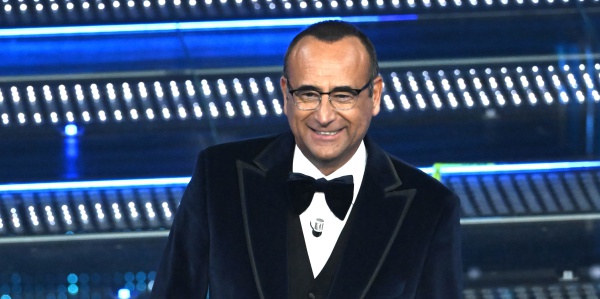 Al via la prima puntata di Sanremo, segui tutti gli aggiornamenti live ...