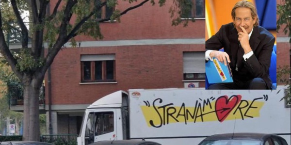 "Arriva Stranamore": sui social gira una foto che diventa virale ...