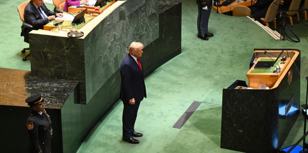 Assemblea dell' Onu: Donald Trump ne ha per tutti, europa invasa dai migranti, politiche green ...