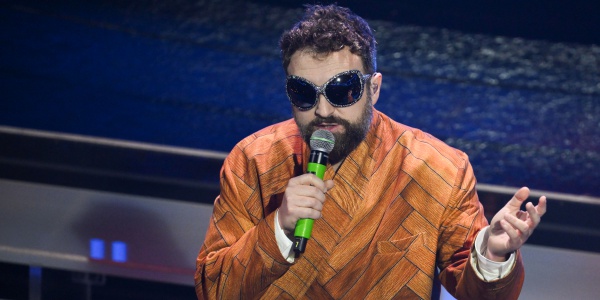 Dargen D'Amico, Pupo e Fabrizio Bosso insieme nella serata dei duetti a ...