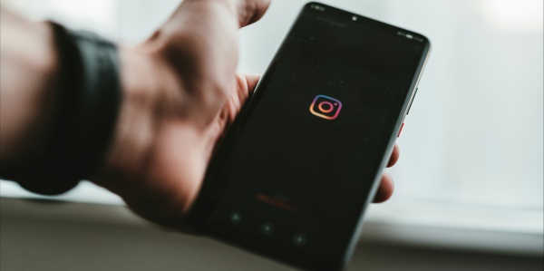 Instagram: arriva il tasto “non mi piace” nei commenti - RTL 102.5