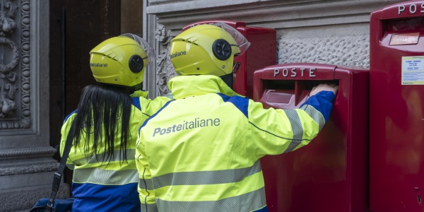 La Postina Che Non Suonava Più A Cassino Denunciata Una Portalettere Che Da Dieci Anni