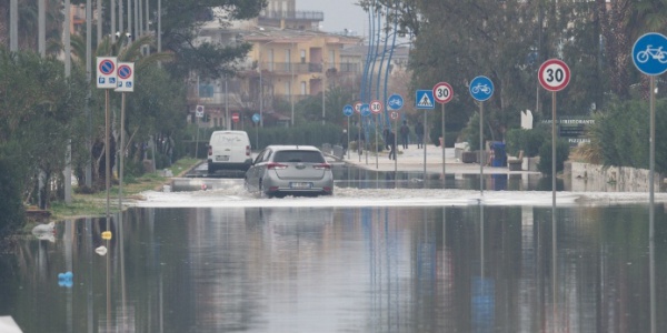 Maltempo: domani allerta arancione in Lombardia, Veneto e Friuli Venezia Giulia - RTL 102.5