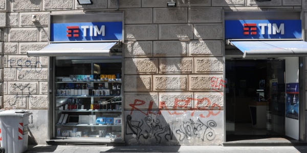 Mef in campo per la rete Tim, 20% e ruolo decisivo. Dal governo fino a ...