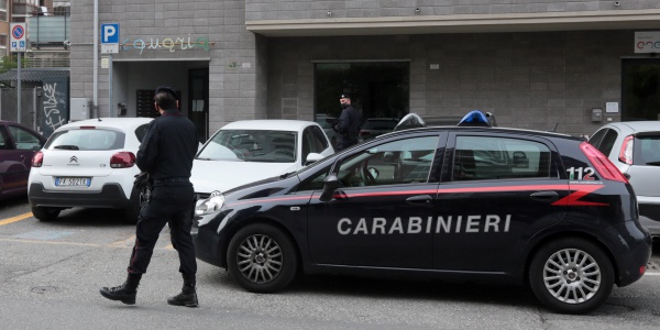 Tragedia a Messina: un ragazzo di 26 anni uccide sua madre con 15 ...