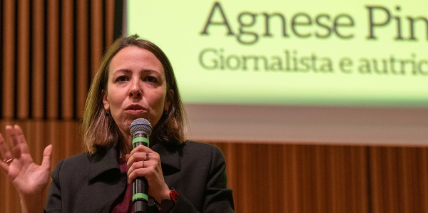 Agnese Pini - RTL 102.5 Play