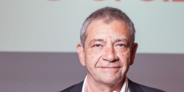 Il commento del direttore di Oggi Carlo Verdelli - RTL 102.5 Play