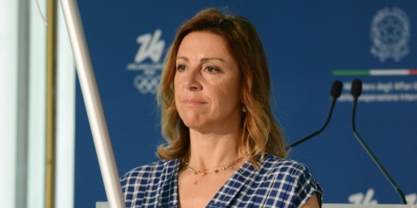 Deborah Compagnoni - RTL 102.5 Play