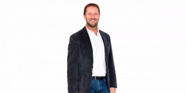 Paolo Pacchioni: Diario Azzurro, per raccontare gli europei di calcio ...