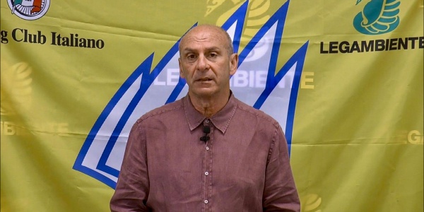 I dati sulle spiagge migliori d'Italia di Legambiente con Sebastiano ...