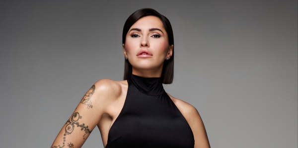 Serena Brancale: ospite in Miseria e Nobiltà in diretta da Sanremo ...