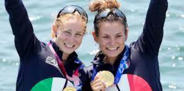 Valentina Rodini - RTL 102.5 Play