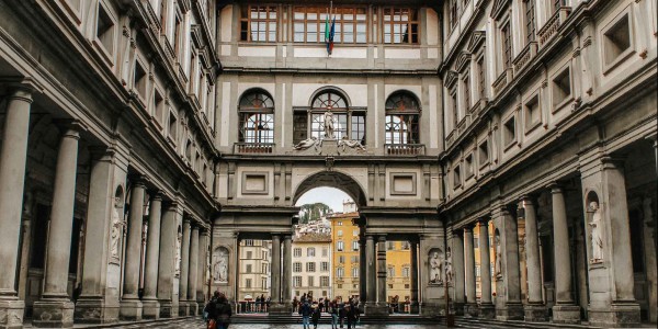 Non Stop News: Non Stop News: la Galleria degli Uffizi il migliore ...