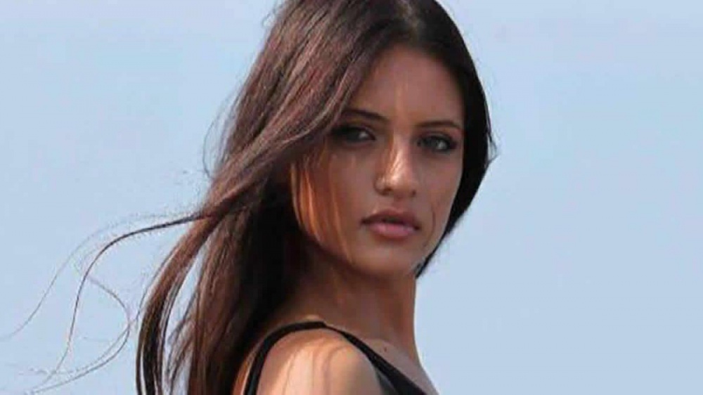 Martina Fusco - La pupa che diventa anche secchiona - RTL 102.5 Play