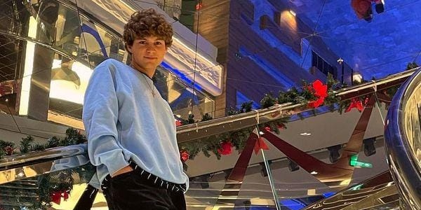 Cristian Cutrona: il nuovo progetto travel del giovane influencer - RTL ...