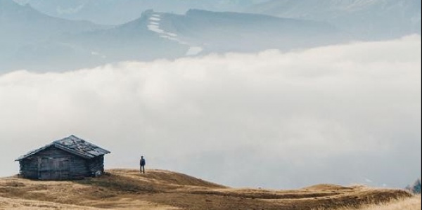 Voci dal Silenzio : un viaggio tra gli eremiti d'Italia - RTL 102.5 Play