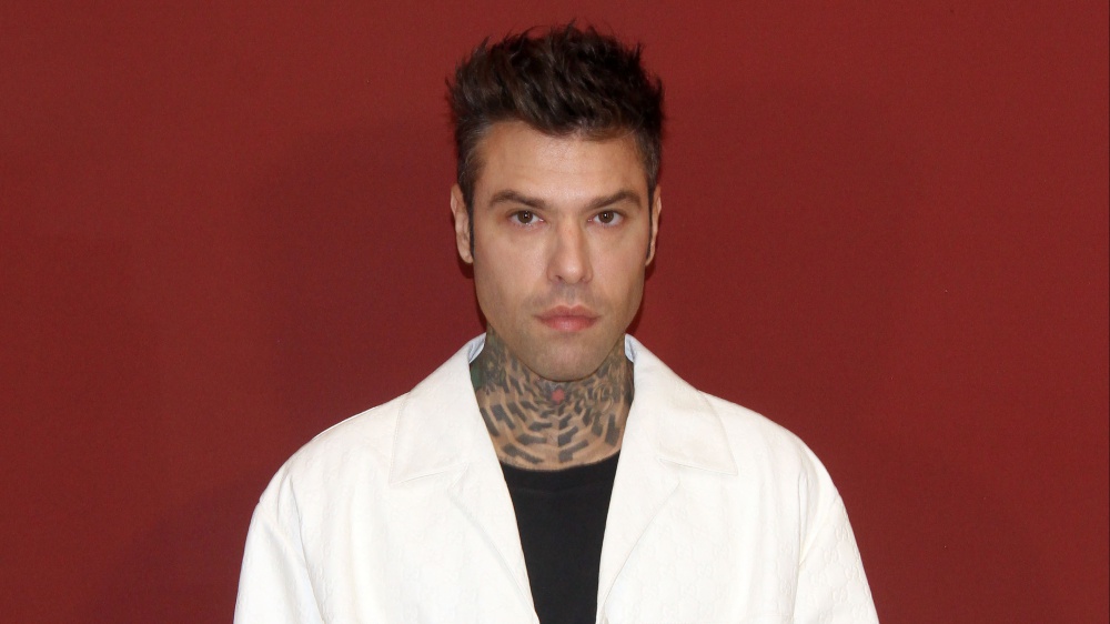 Fedez, migliorano le condizioni di salute del rapper ricoverato da ...